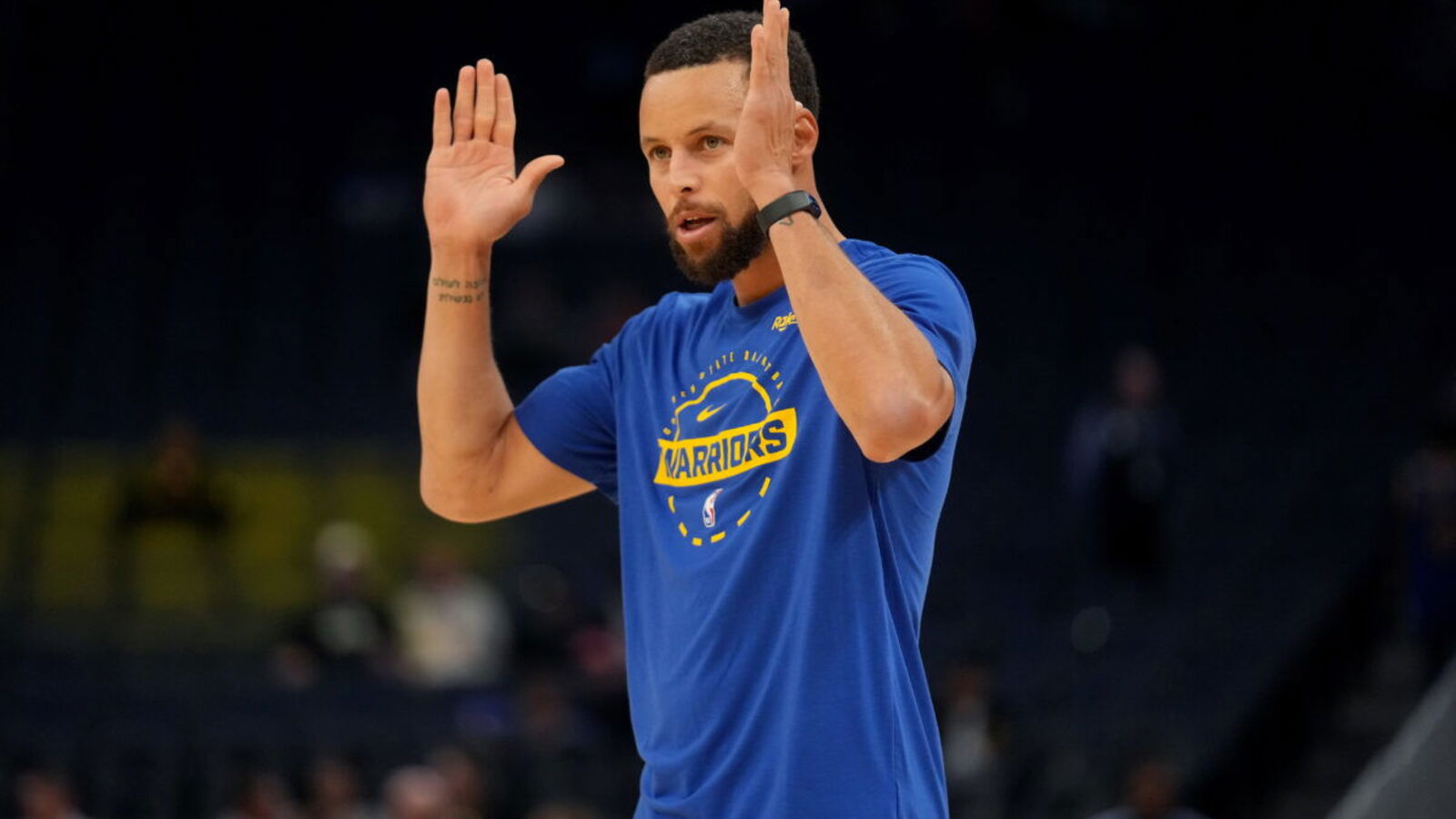 Stephen Curry Issues Wake-Up Call to Steve Kerr, Warriors Locker Room ...