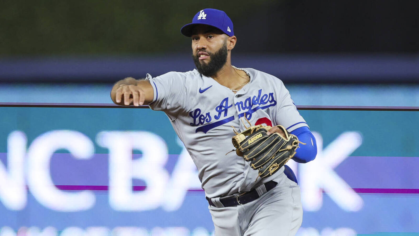 Blue Jays interested in veteran infielder | Yardbarker