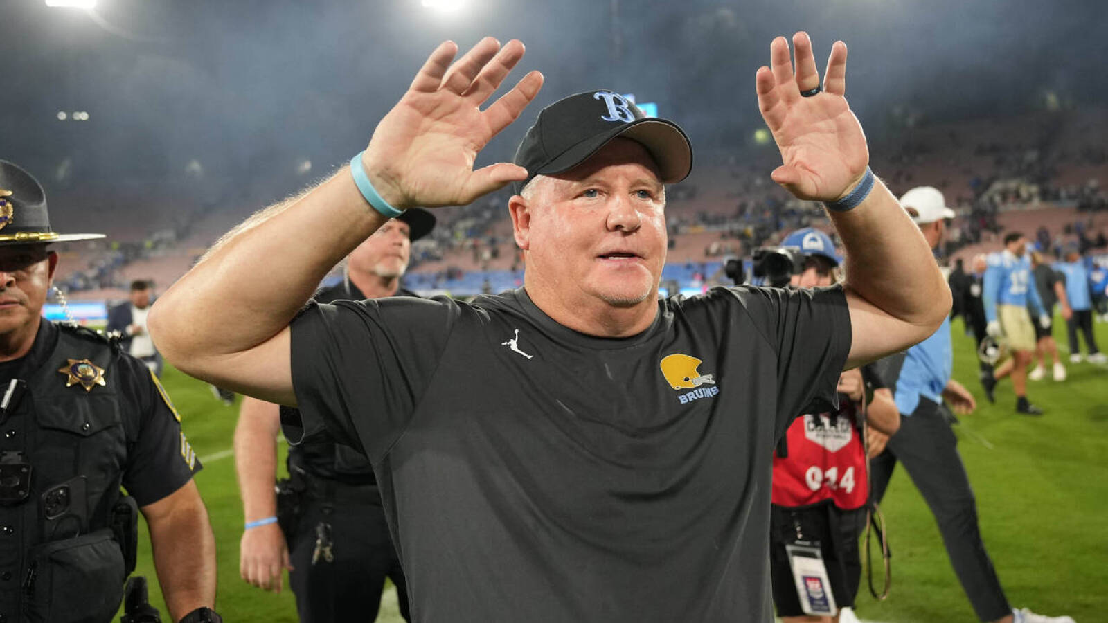 Report: Chip Kelly drawing interest from multiple NFL teams | Yardbarker