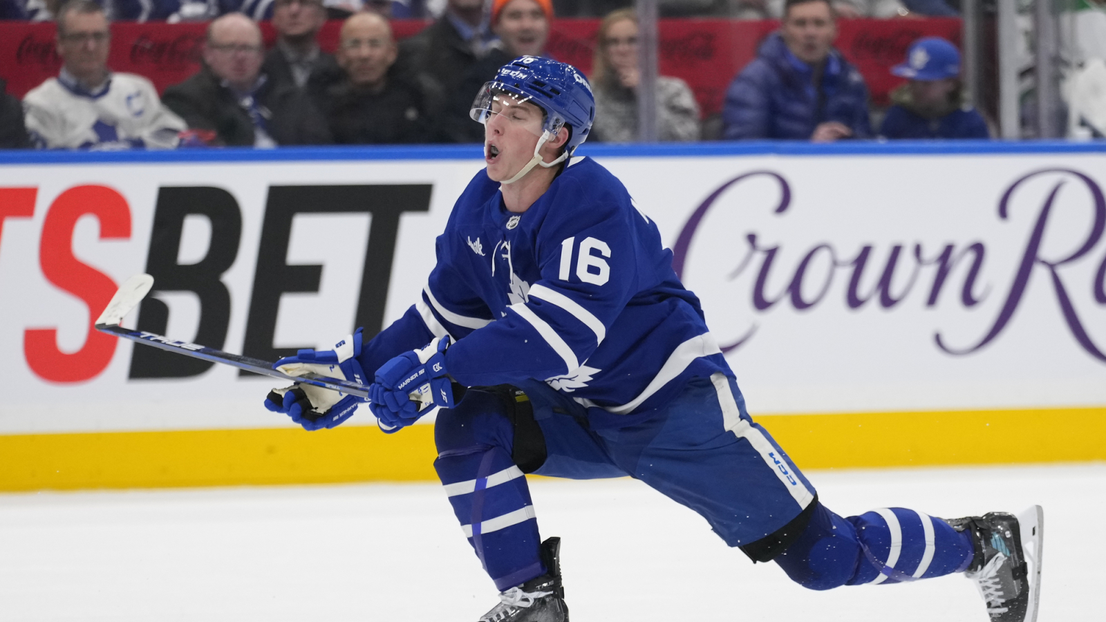 Maple Leafs Star Players Reveal Their True Thoughts On Home Crowd Boos ...