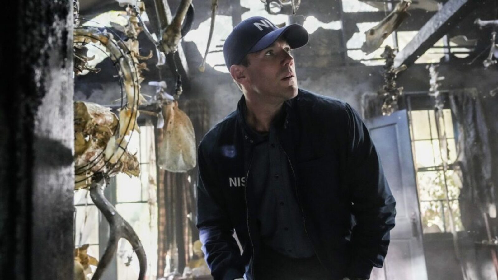 ‘NCIS: Origins’ First Look: See Austin Stowell & Kyle Schmid as Young ...