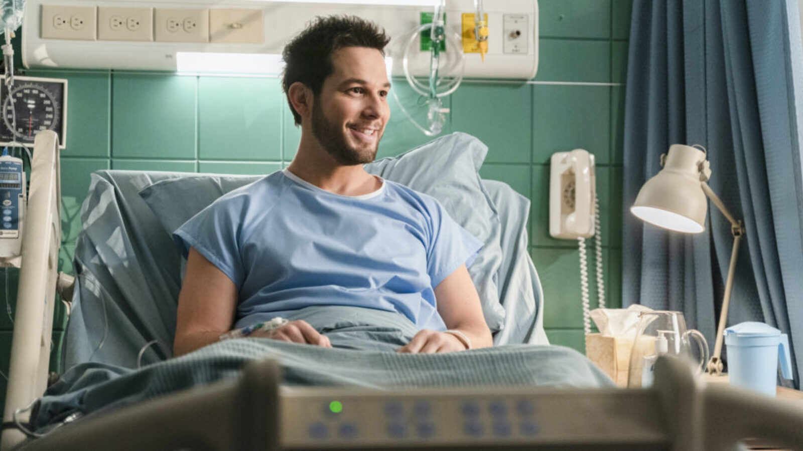 ‘So Help Me Todd’: Skylar Astin Teases Todd’s ‘Rear Window’-esque ...
