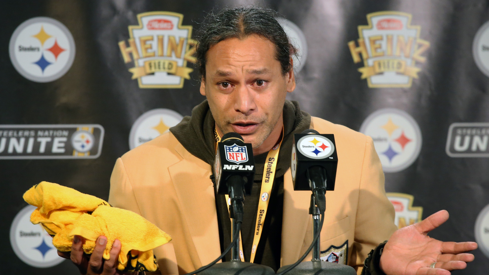 Steelers’ Troy Polamalu Reveals Secret About Patrick Mahomes That No ...