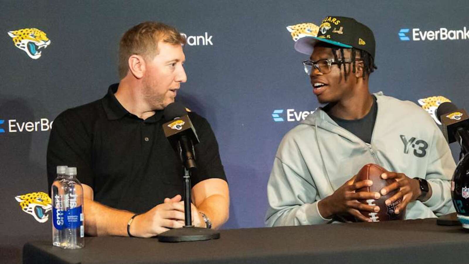 Jacksonville Jaguars, Coach Liam Coen Reveal Plan For Travis Hunter's Two-Way Abilities | Yardbarker