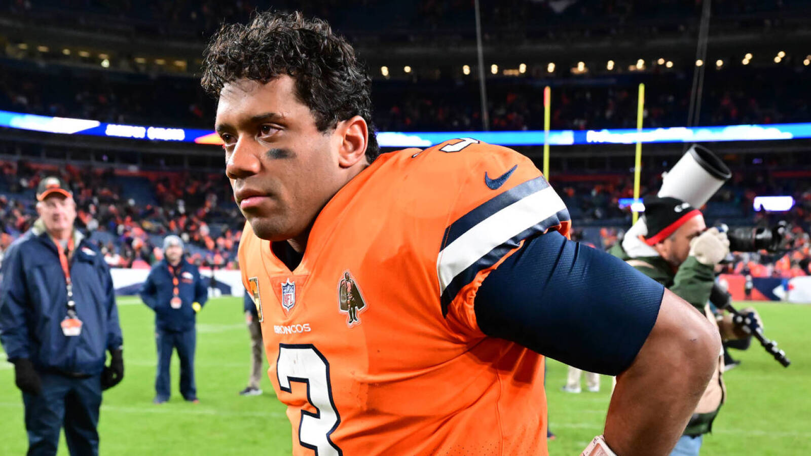 Shannon Sharpe compares Broncos to elevator music | Yardbarker