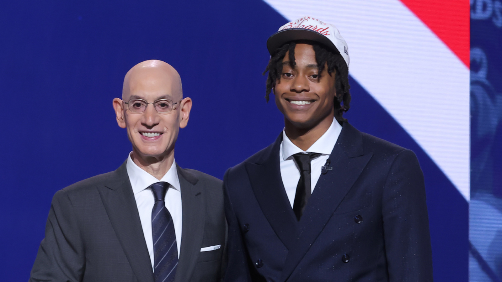 Beyond Cooper Flagg: Five NBA rookies who could steal the spotlight in 2025-26 | Yardbarker