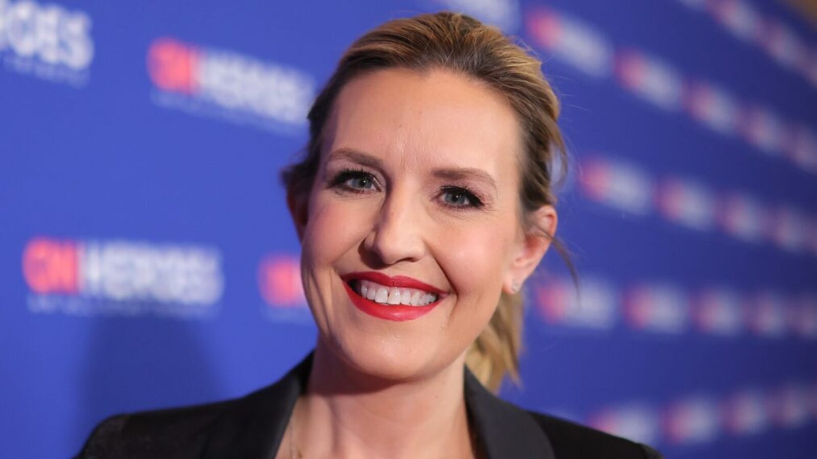 Poppy Harlow Announces She’s Leaving CNN After 16 Years | Yardbarker