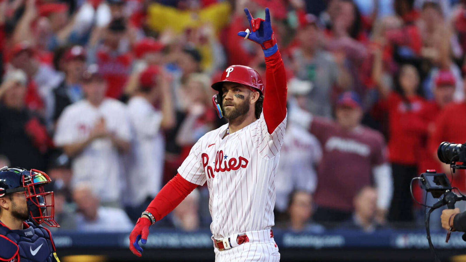 Bryce Harper says 'Aloha, Mr. Hand' with second homer | Yardbarker