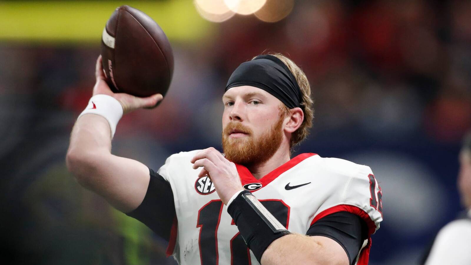 Five-star QB to leave Georgia for SEC rival? | Yardbarker