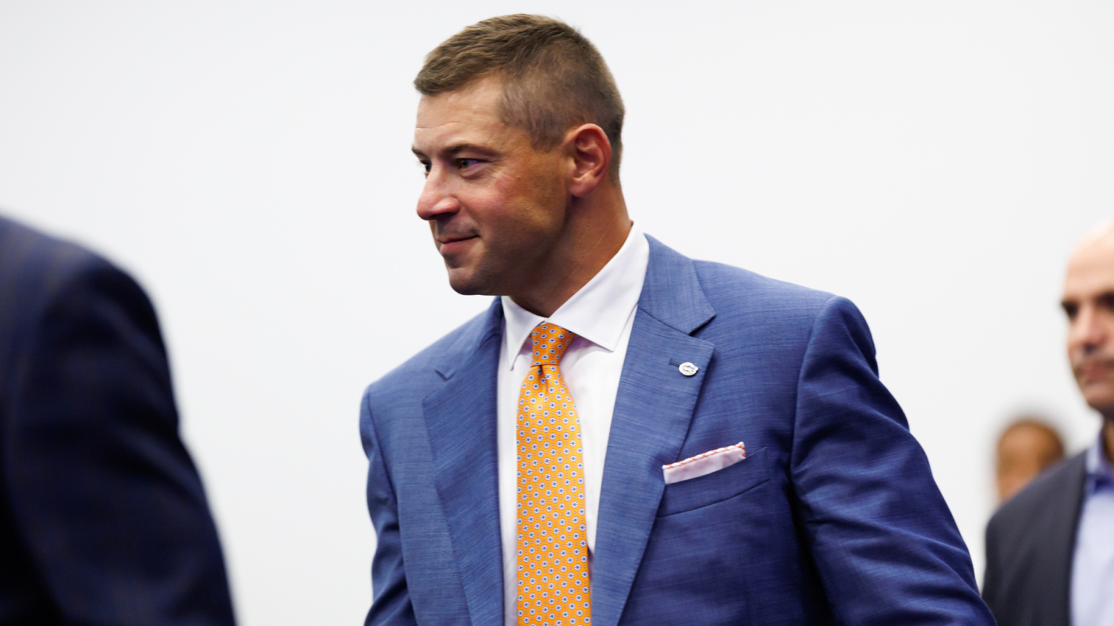 Jon Sumrall shares sad news ahead of College Football Playoff | Yardbarker