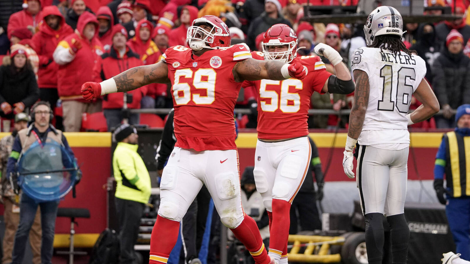 Chiefs Elevating NT Mike Pennel & CB Keith Taylor | Yardbarker