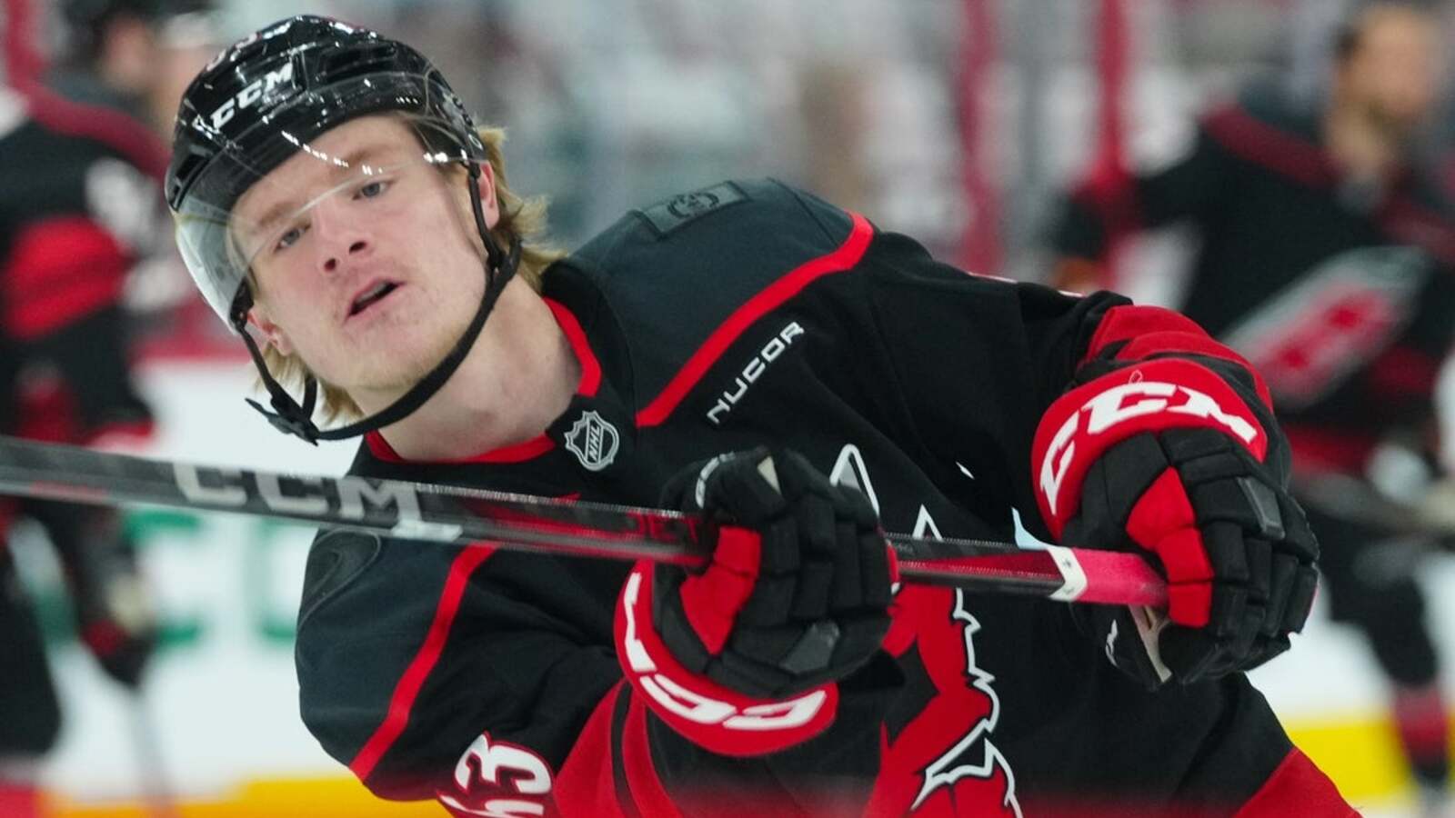 Hurricanes F Jackson Blake signs 8-year, $45M extension | Yardbarker