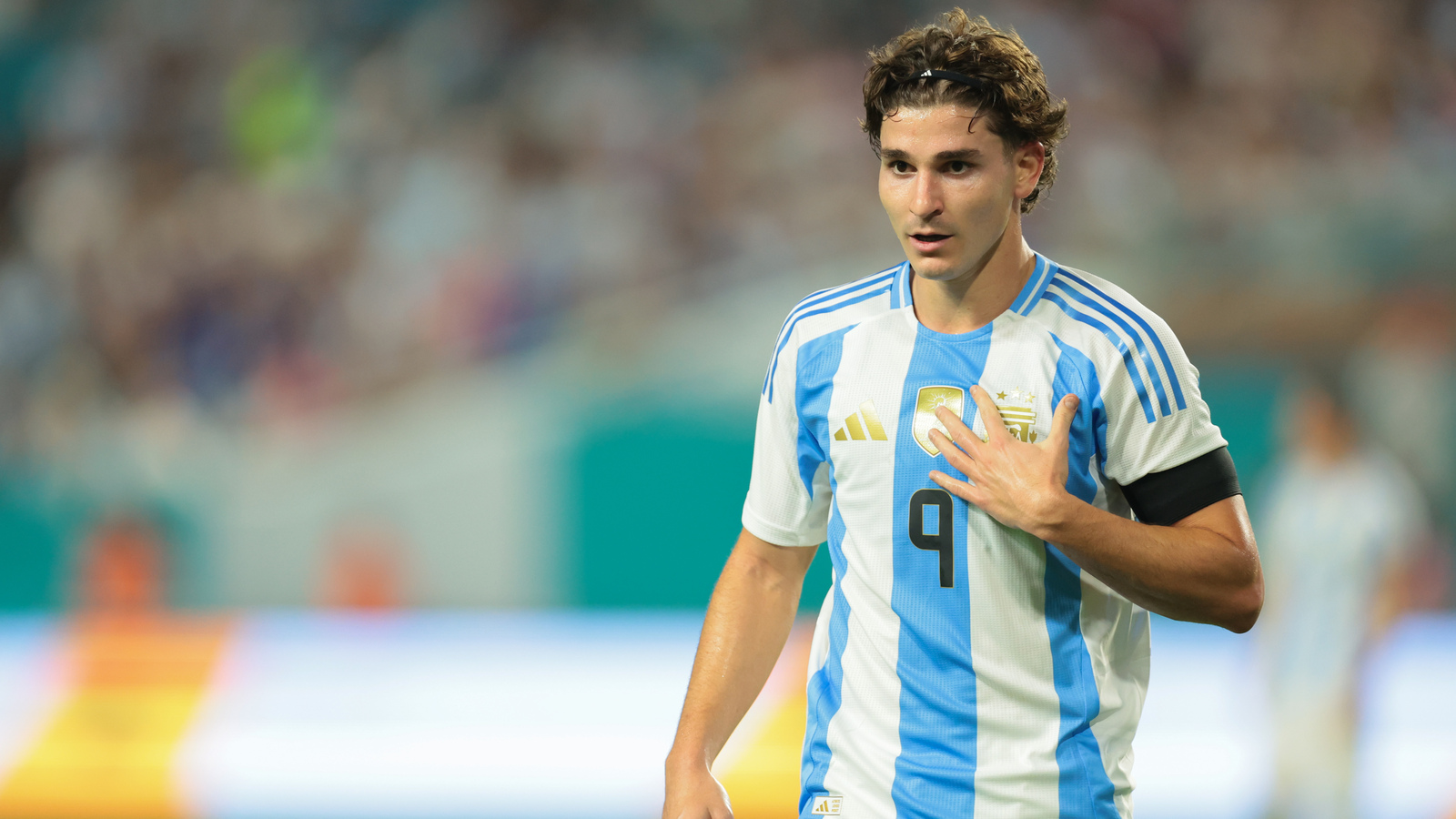 Arsenal handed surprise boost in race for 20-goal summer target ...