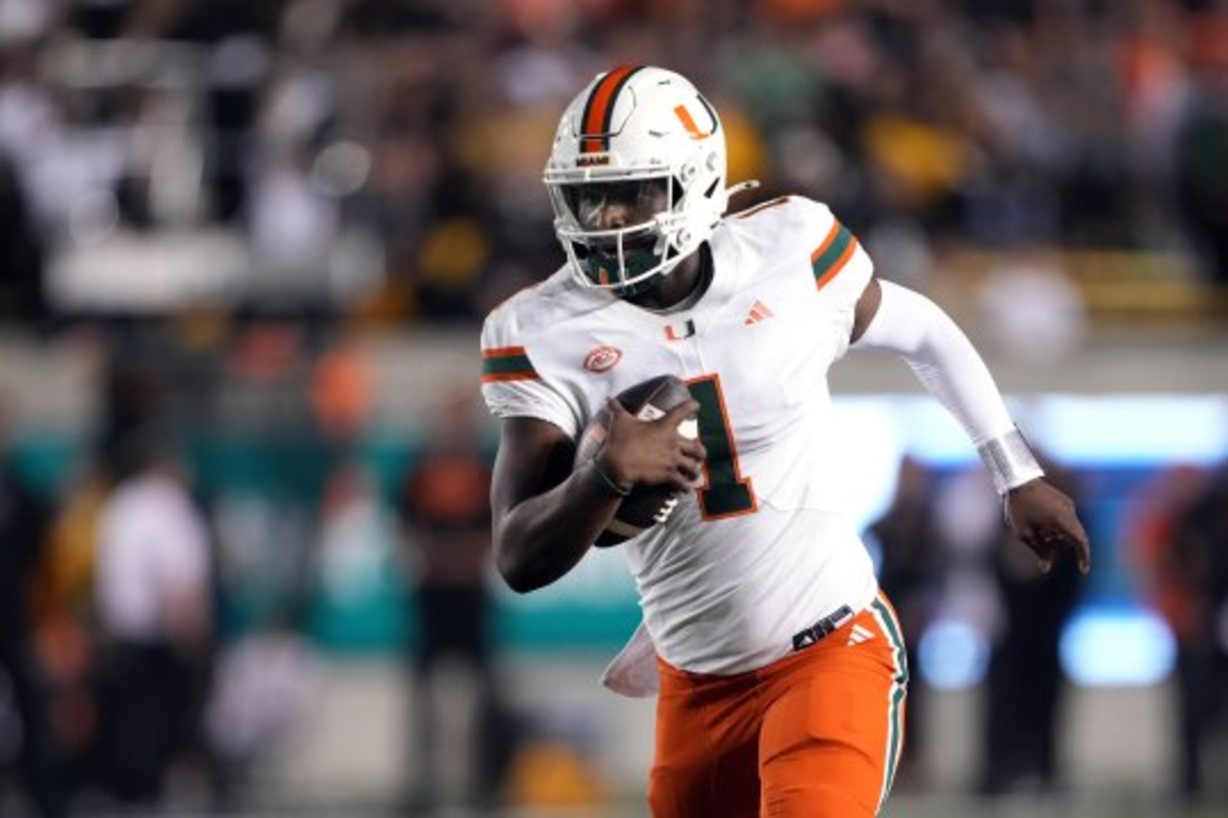 Giants named ‘perfect fit’ for star Miami quarterback prospect | Yardbarker