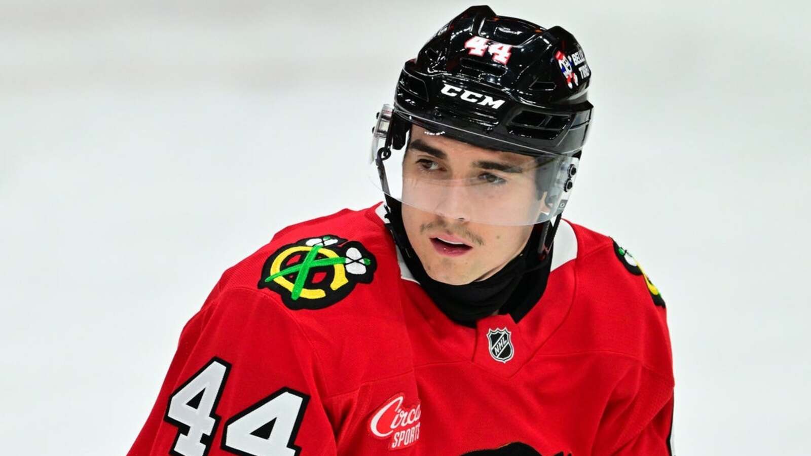 Blackhawks D Wyatt Kaiser signs extension; Connor Bedard next? | Yardbarker