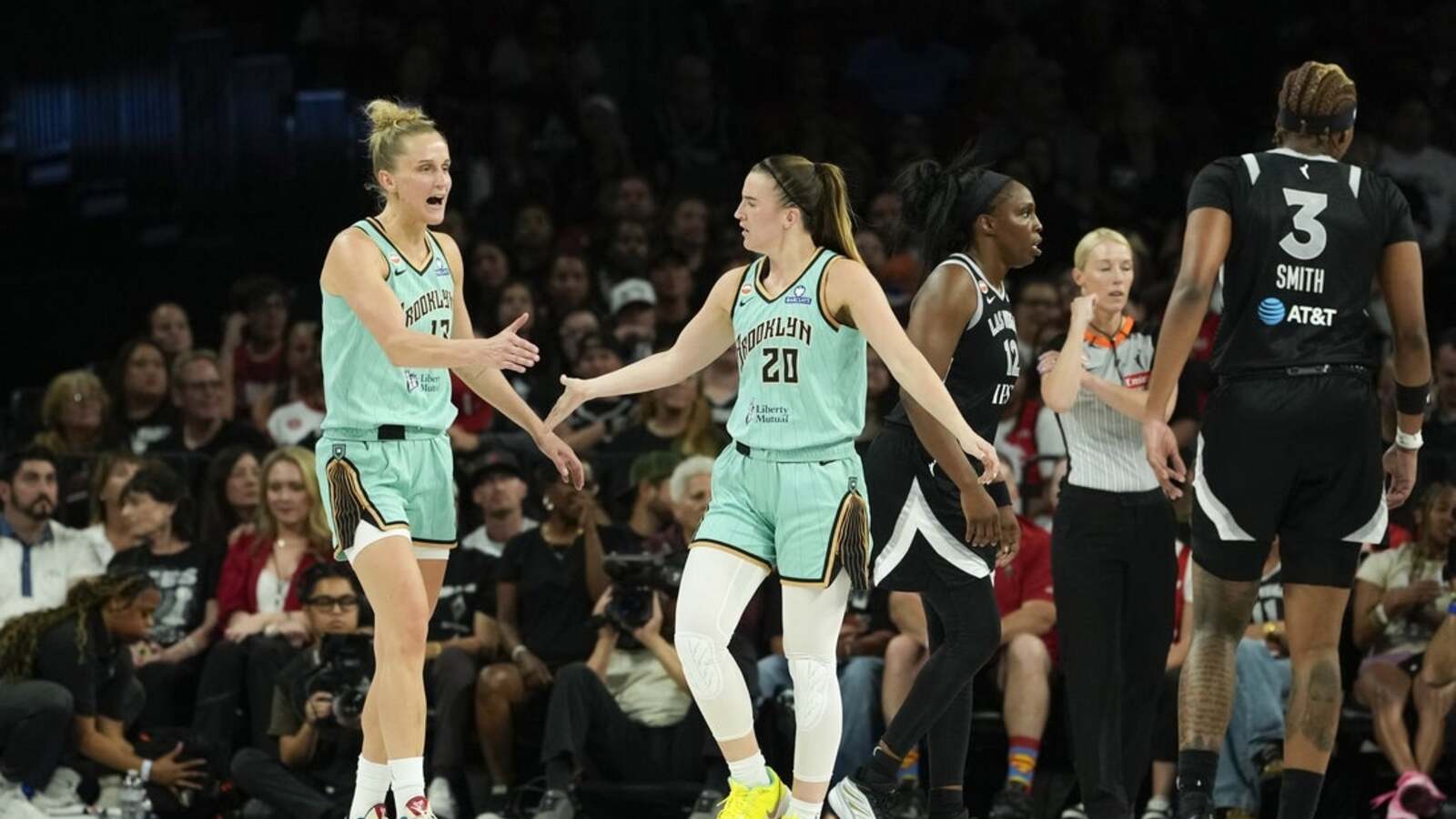Breanna Stewart, Sabrina Ionescu steer Liberty past Aces | Yardbarker