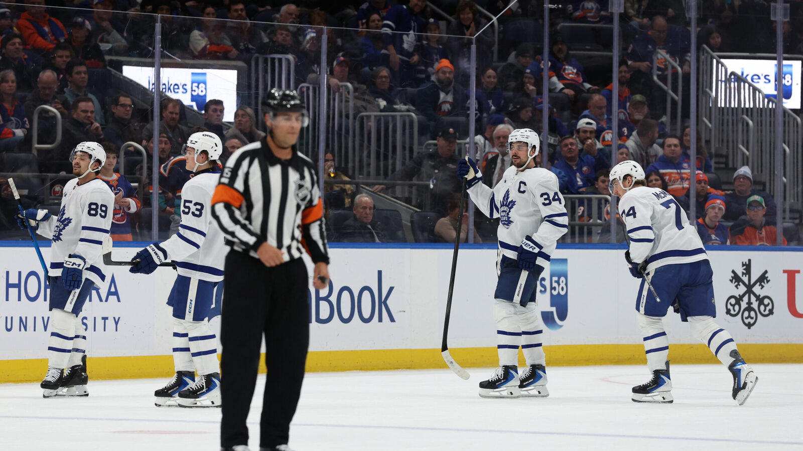 Matthew Schaefer spoils Leafs’ Auston Matthews’ record-setting game ...