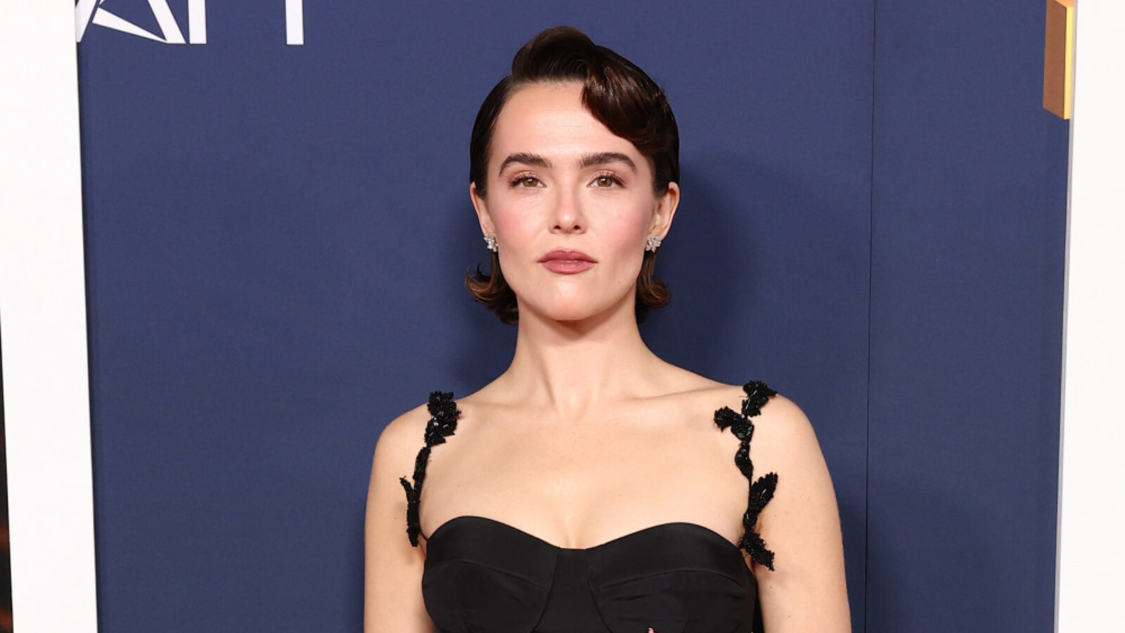 Zoey Deutch Hails Incredible Gail Daughtry And The Celebrity Sex Pass
