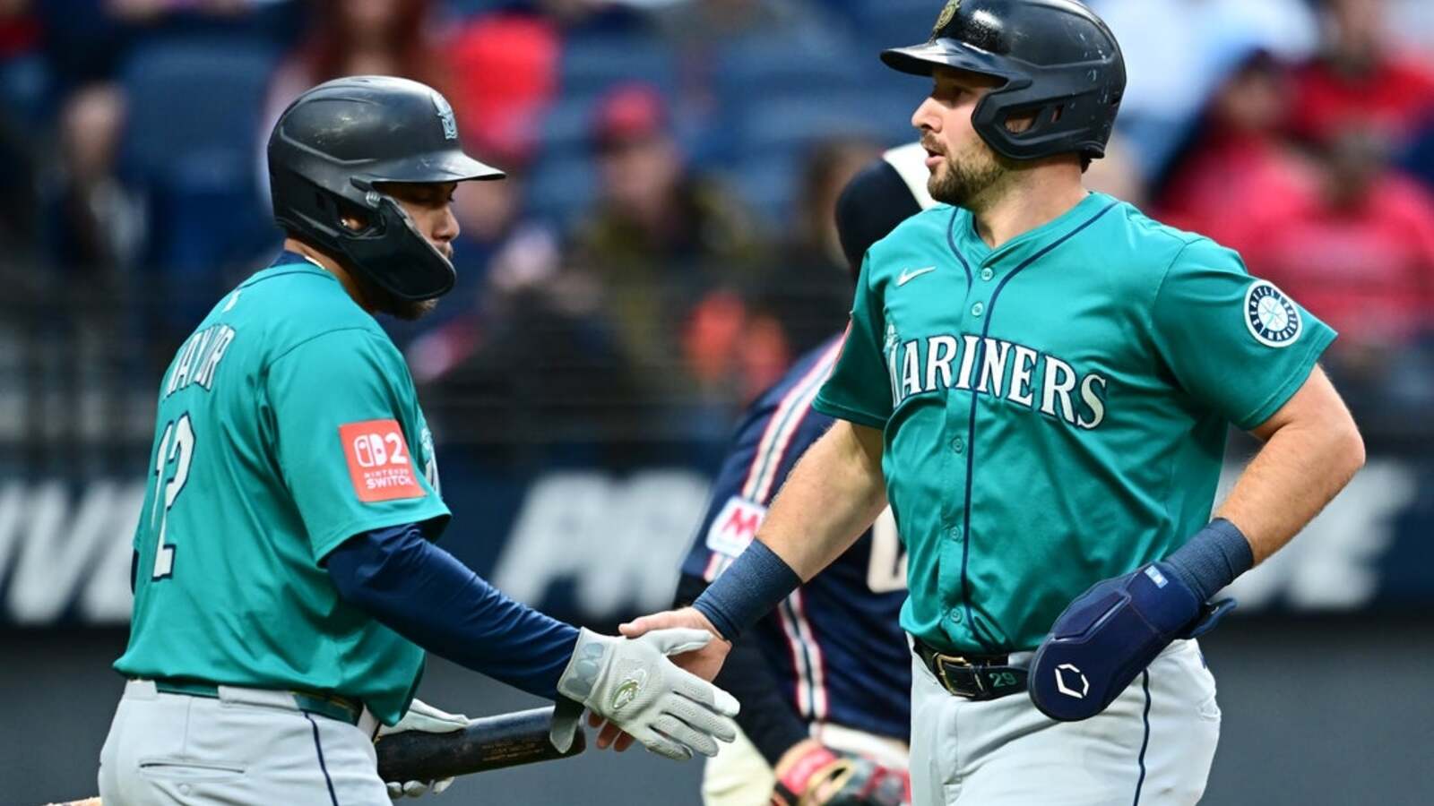 Mariners try to extend wild-card lead, avoid sweep vs. Guardians ...