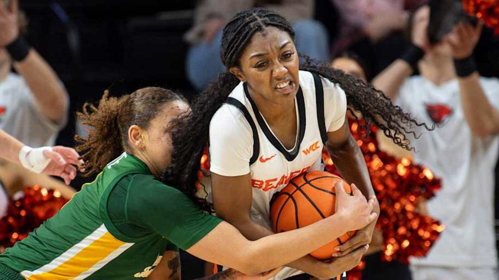 Ducks Blow Out Beavers 96-73 in Women's Basketball Rivalry Game ...