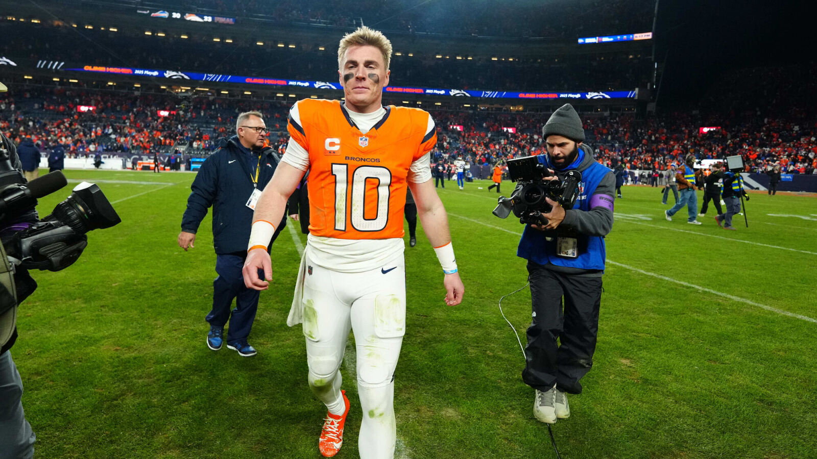 CBS’s Tracy Wolfson Reveals Surprising Comment Bo Nix Made Off-Camera ...