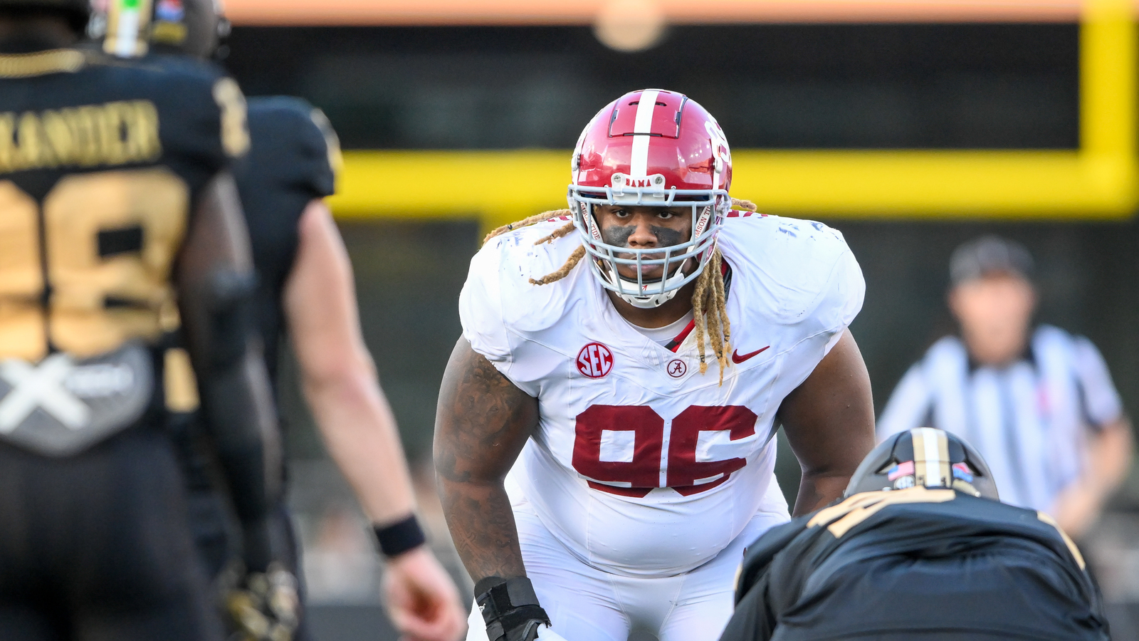 Alabama DL recognized as college football’s highest graded returning DT ...