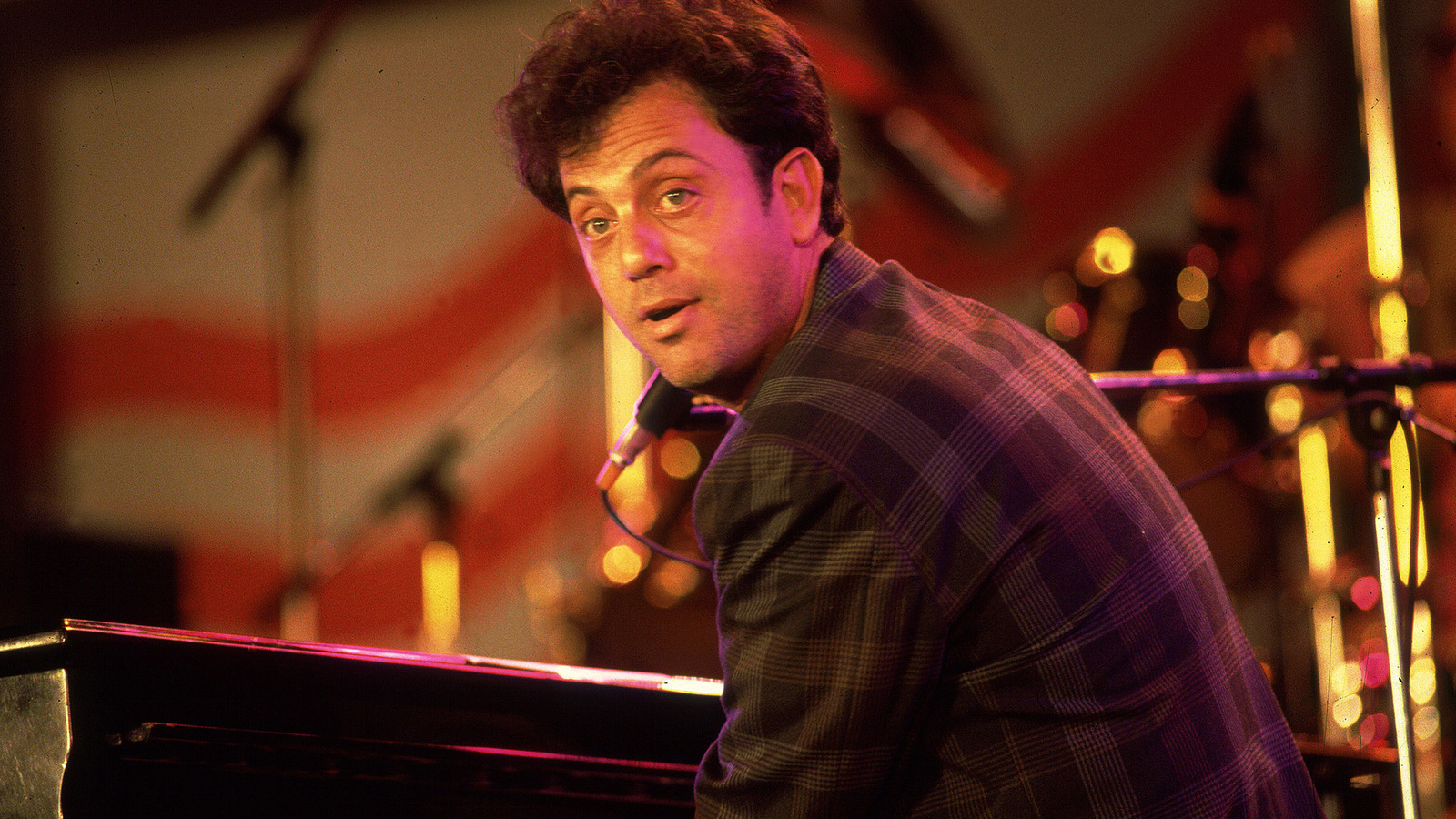 The 25 greatest Billy Joel songs | Yardbarker