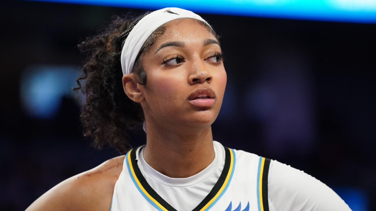 WNBA Had Six Words for Angel Reese Play in Chicago Sky Game on Sunday ...
