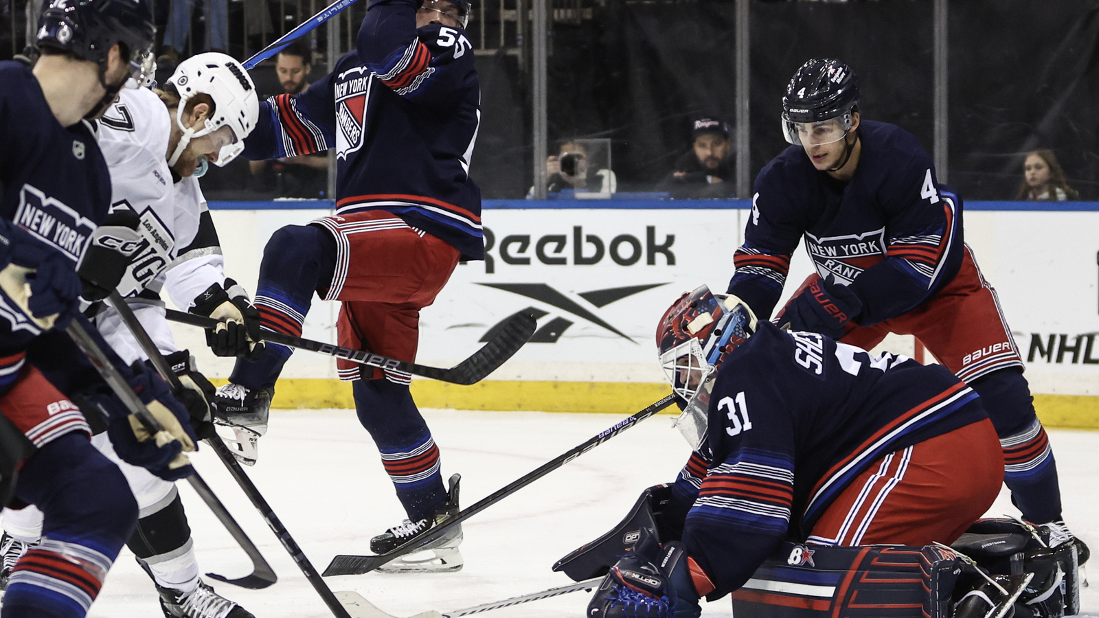 Things getting ugly as Rangers locker room reportedly turning on each ...