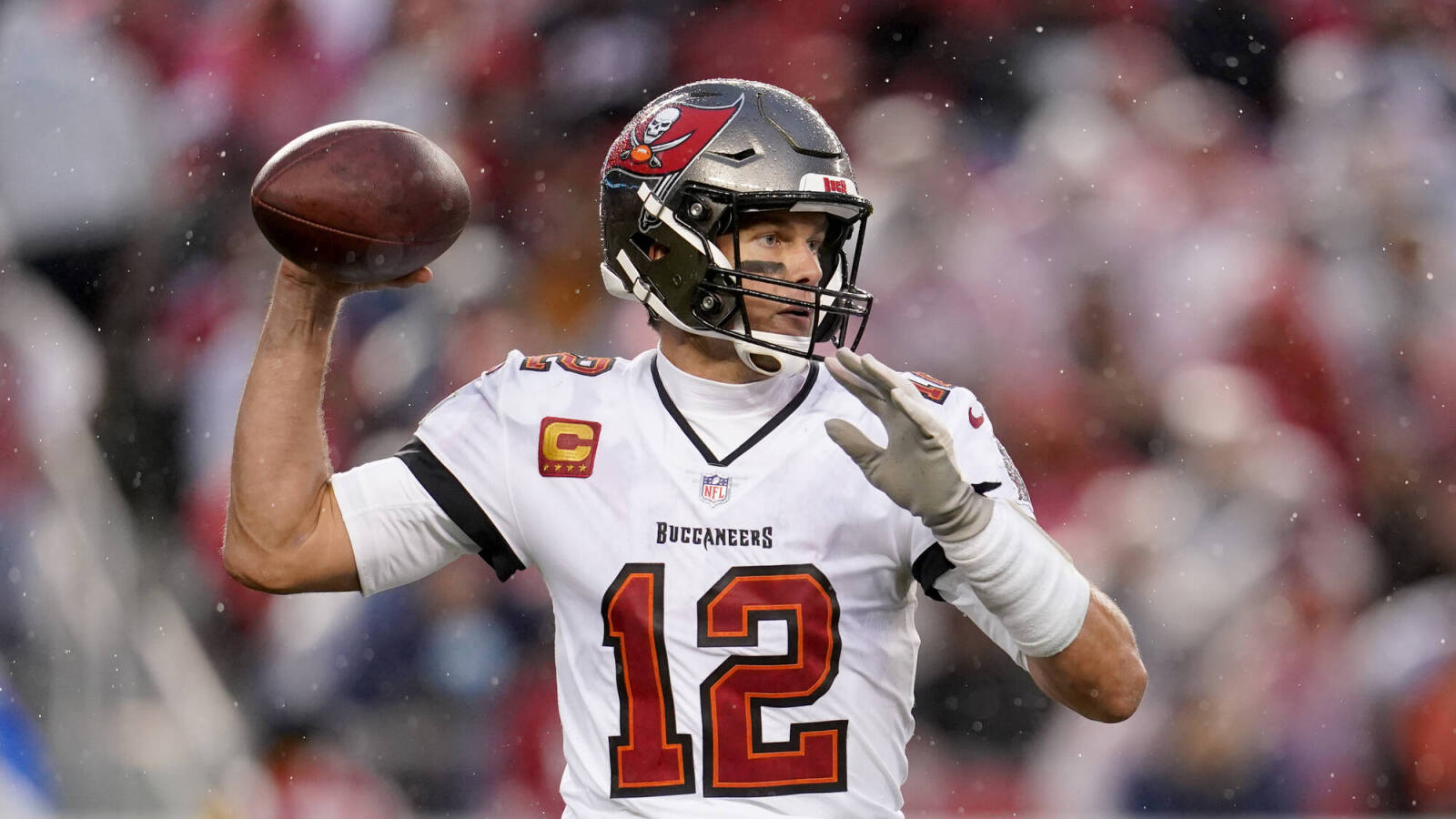 Report: 'Most NFL insiders believe' Buccaneers' Tom Brady 'will likely ...